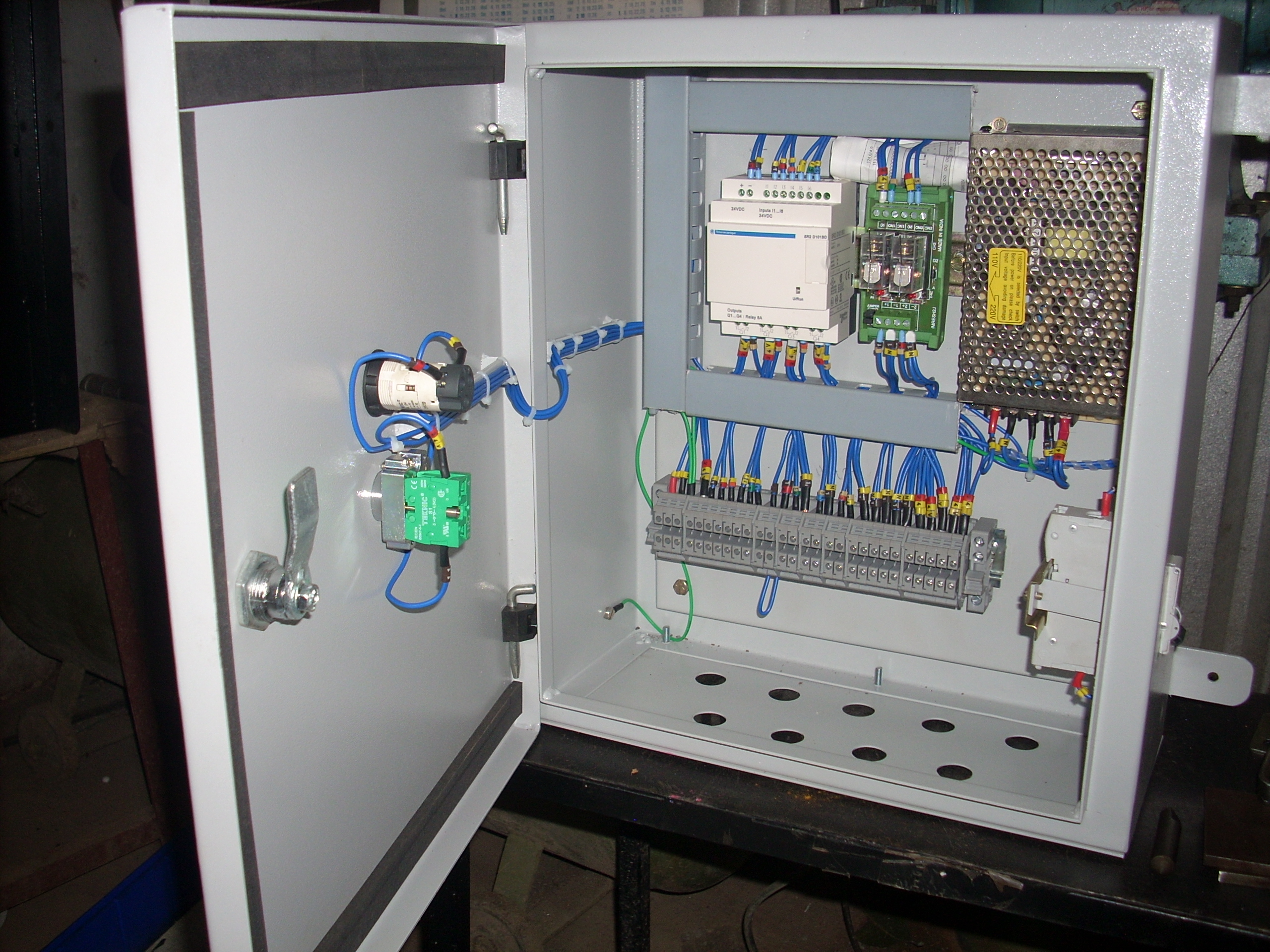 Control Panels – Phinix Automation